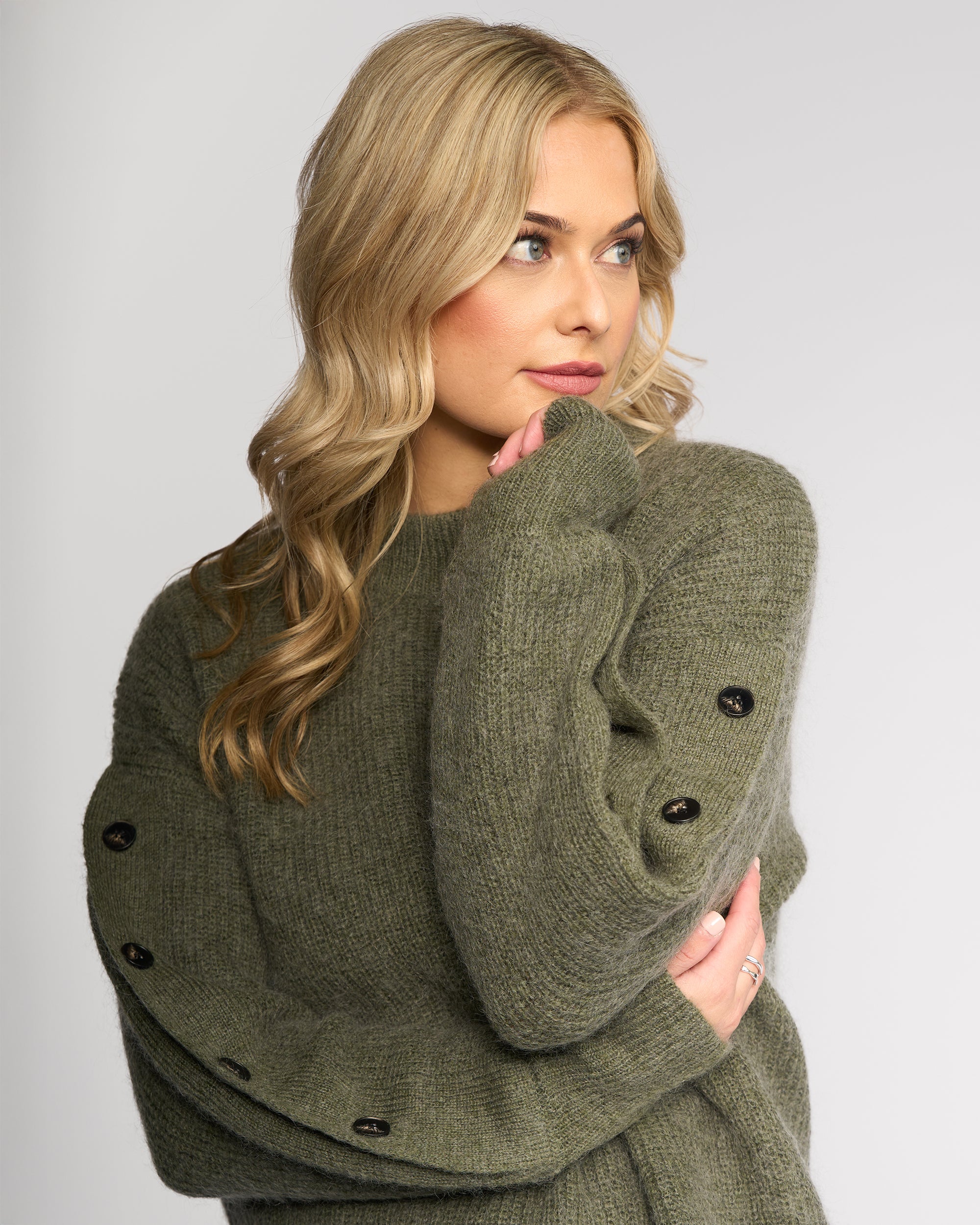 Luca Sweater - Elm – Penelope’s of Otaki